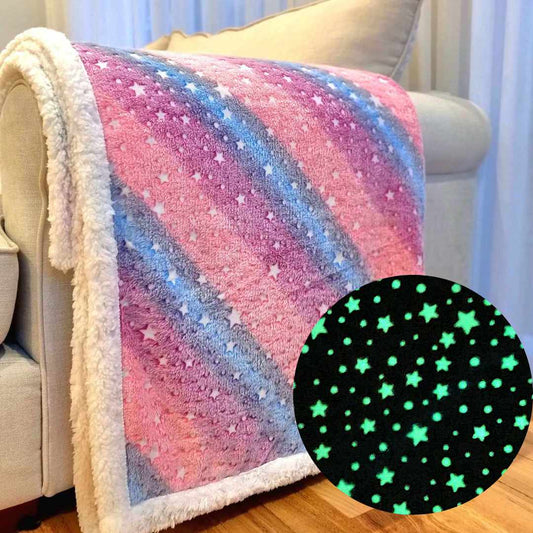 Glowee | Luxurious and Plush Glow in the Dark Blankets