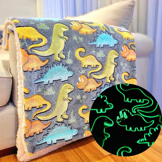 Glowee | Luxurious and Plush Glow in the Dark Blankets
